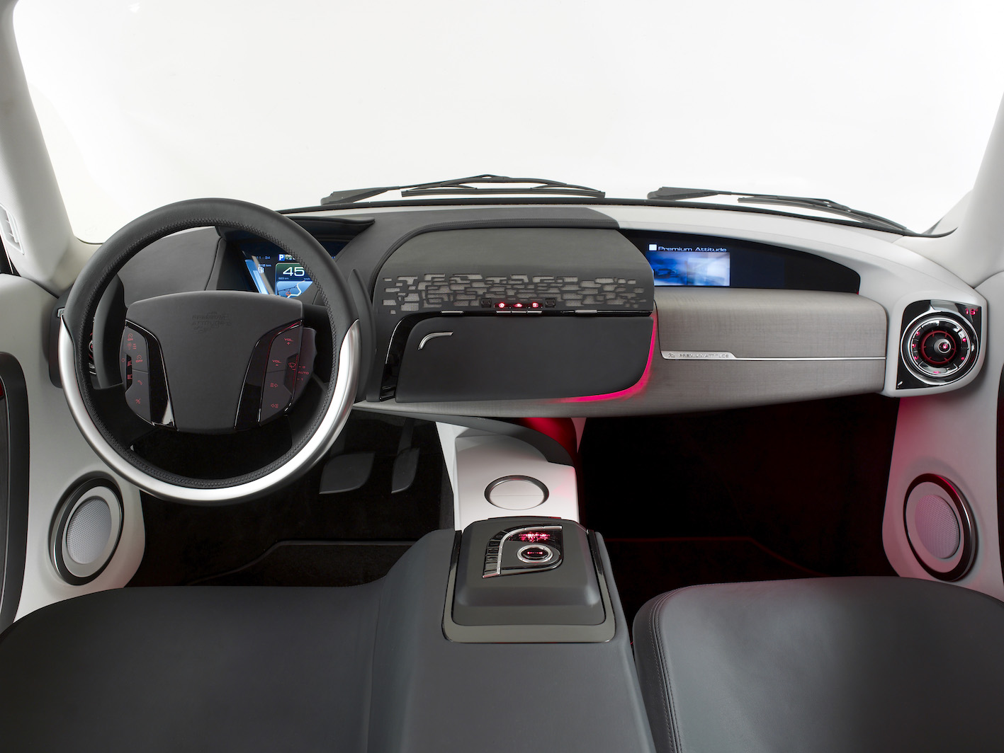 ENGLISH – Interior of the future : Faurecia, from yesterday to tomorrow ...