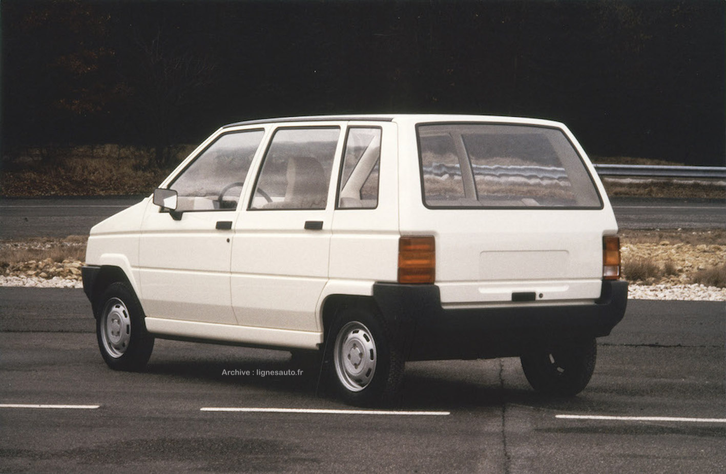 40 years ago, Renault asked Marcello Gandini to design a new R4 ...